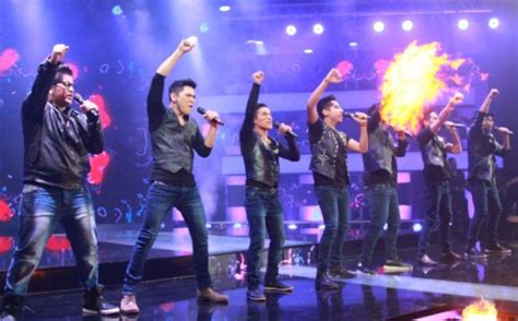 El duelo Disfruta de la presentación de los chicos de La fábrica de