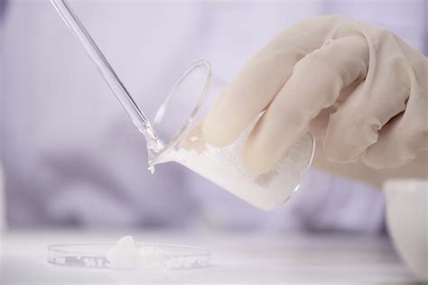 Launching Your Own Cosmetics Line? Get Started In A Cosmetic Factory - FBIO