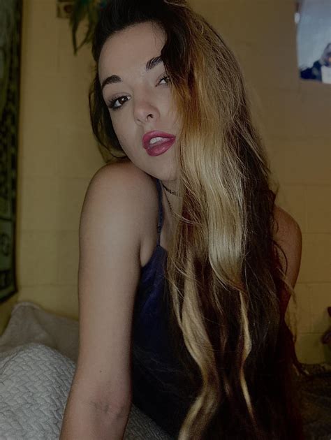 Miss0bria 💋 Scrolller