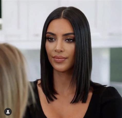 Épinglé Par Stephanie Alvarenga Sur Kim Kardashian Hair Coiffure Lob