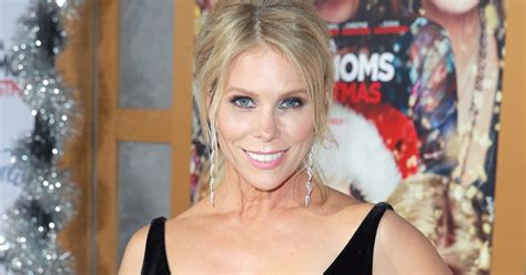 Bad Moms Christmas Star Cheryl Hines Is Dreading Explaining This Sex