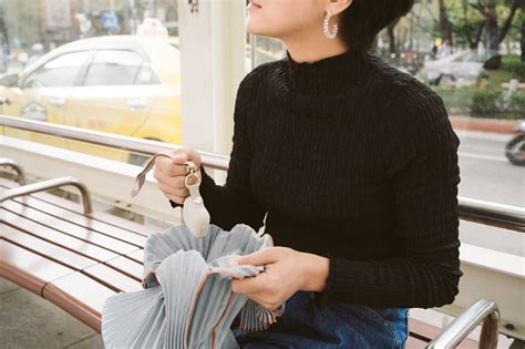 汰換率高不如用得好，moshi Pebbo 解決 Airpods 耳機保護套的所有煩惱 Everyday Object