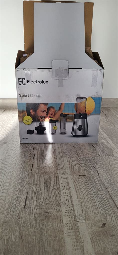 Electrolux Sport Blender Esb2900 400w Iasi • Olx Ro