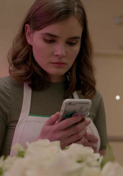 Watch Crazy Love S01e04 Social Media Meltdown Free Tv Shows Tubi