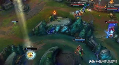 【英雄联盟】一万经济翻盘名场面再现，edg强势翻盘drx，7点钟的水晶太顶了！ 3楼猫