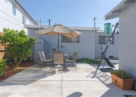 6319 S Hoover St Los Angeles Ca 90044 Redfin