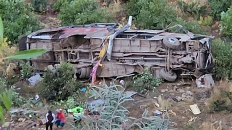 ပီရူးနိုင်ငံတွင် ဘတ်စ်ကားတစ်စီးတိမ်းမှောက်ခဲ့ပြီး အနည်းဆုံးလူ ၂၄ ဦး သေဆုံး