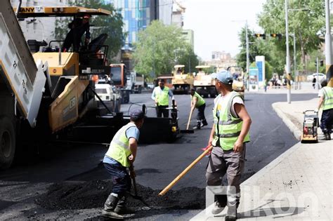 ФОТО Метромоллын уулзвараас Хүнсний 4 дүгээр дэлгүүрийн уулзвар хүртэлх замын засвар дуусаж байна