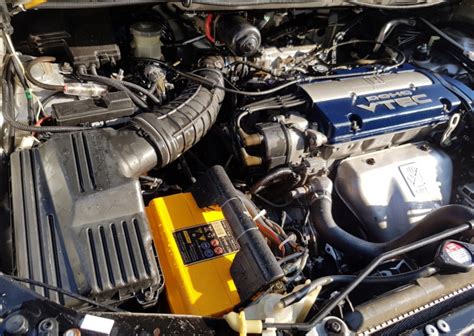 Клапанная крышка — Honda Odyssey (1G), 2,3 л, 1999 года | наблюдение ...
