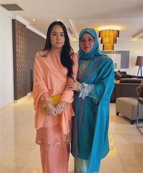 Tengku Puteri Jihan Azizah Sue Harris