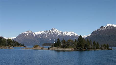 Por La Contaminación Impiden Bañarse En Una Zona Del Lago Nahuel Huapi
