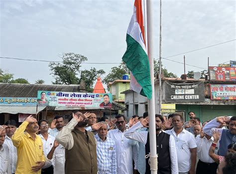 Independence Day 2023 नपा अध्यक्ष गफ़्फ़ू मेमन ने दी 77वें स्वतंत्रता