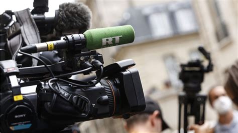 La guerre de l information mondiale s est intensifiée Les Echos