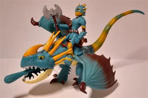 Dreamworks How To Train Your Dragon The Hidden World Stormfly And Astrid