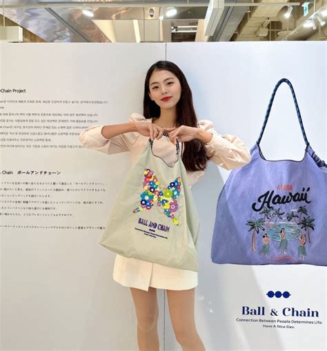 여의도 더현대서울 팝업 볼앤체인 에코백 쇼핑백 귀욤 ️ 여자가방브랜드 Ballandchain 네이버 블로그