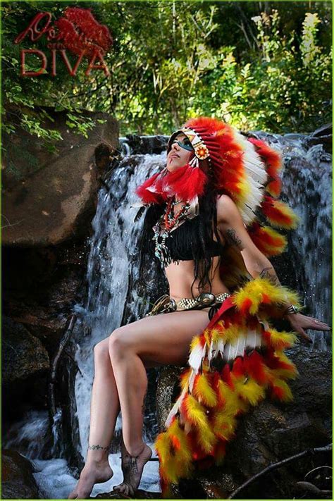 Pin By Cori Hartinger Rempel On Ruby Red Pinup Model Pin Up Model Style