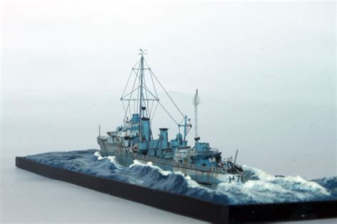 Koszaliński Portal Modelarski Test Shot niszczyciele HMS Express i