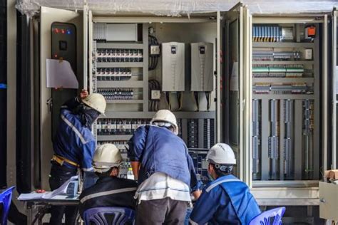 Five Key Factors To Consider When Choosing A Plc Programmer