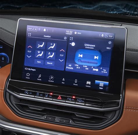 2023 Jeep® Compass Technology Uconnect® And Navigation