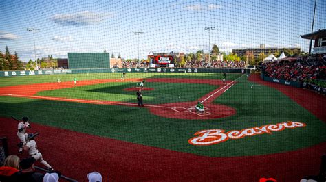 Corvallis Regional Usc Cruise To 13 1 Win Over Tcu