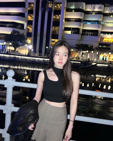 เผยภาพความน่ารัก นุ่น พิชชาธร น้องสาว นนกุล สวยหวาน อ่อนโยน