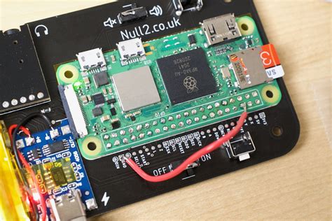 Raspberry Pi Zero 2 Powers The Null 2 RetroPie Gaming Handheld Jeff