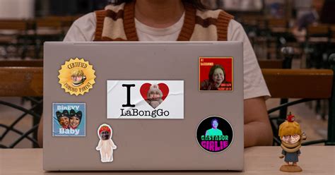 Campaign Shenanigans Political Bets Peddle Anik Anik At Dlsu Pop Up The Luhsallian