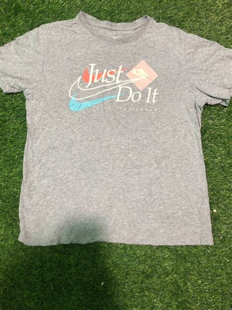 The Nike tee on Carousell