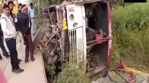 Uttar Pradesh 6 Injured After Up Roadways Bus Overturns In Lucknow
