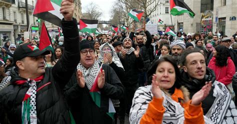Stop Genocide à Paris Et En Région Des Manifestants Ont Réclamé Un