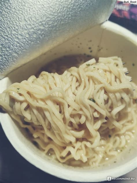 Лапша быстрого приготовления Роллтон Сливочный со вкусом соуса Цезарь с ...