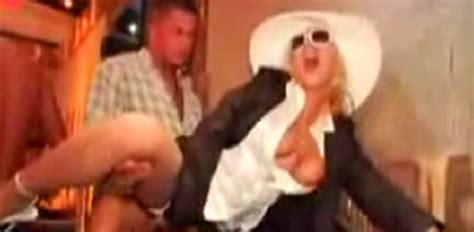 Orgia De Maduras Ricas Y Borrachas