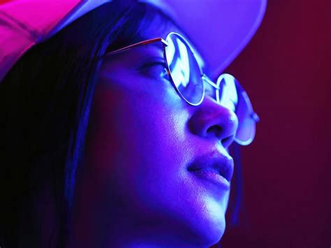 What Does Acid Feel Like Effects Stages And More