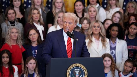 Trump Signs Executive Order Banning Trans Women From Womens Sports