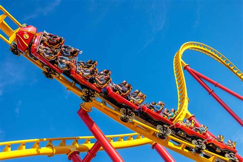 The Flash™ Vertical Velocity Six Flags Great Adventure