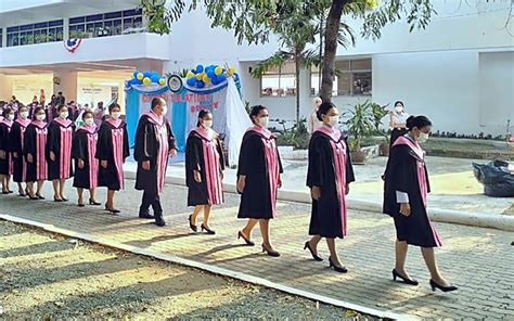 ข่าวรศ ดร สันติ พิมพ์ใจใส เข้าร่วมในพิธีอันทรงเกียรติ ประสาทปริญญา