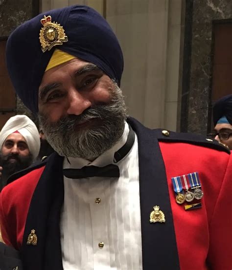ਕੈਨੇਡਾ ਦੇ ਪਹਿਲੇ ਦਸਤਾਰਧਾਰੀ ਸਿੱਖ ਪੁਲੀਸ ਅਧਿਕਾਰੀ ਬਲਤੇਜ ਢਿੱਲੋਂ ਵਰਕਸੇਫਬੀਸੀ ਦੇ