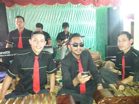 Notasi Lan Cakepan Ladrang Wilujeng Slamet Laras Pelog Pathet Barang Noto Budiyanto