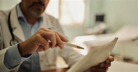 Quién paga la baja laboral de un trabajador