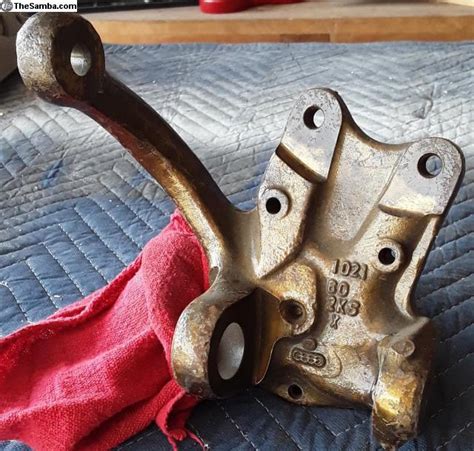 TheSamba VW Classifieds OE VW Steering Knuckle Spindle Right