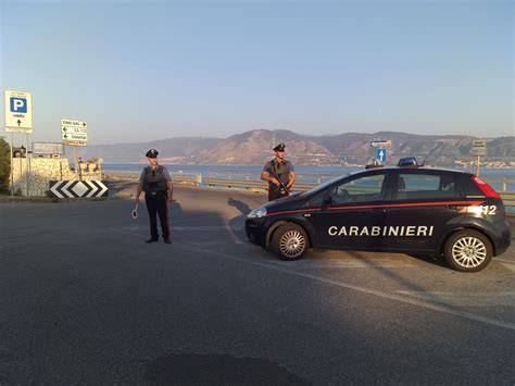 Messina Un Arresto Dei Carabinieri Per Maltrattamenti In Famiglia E