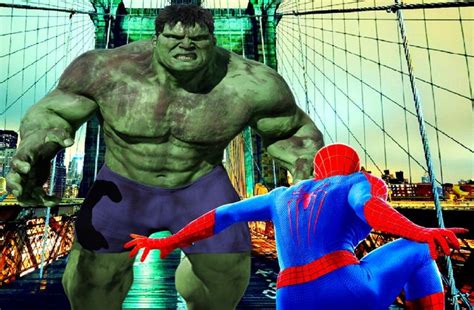 Hulk Eric Bana Vs Spider Man Andrew Garfield