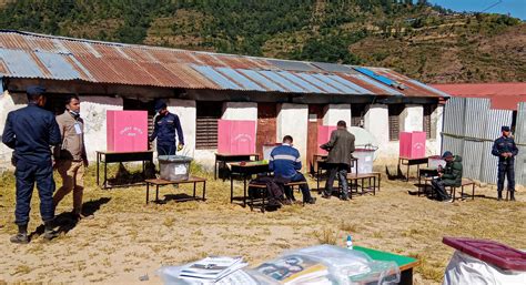 दोलखामा मतदान सकिएको २ दिन बित्यो तैपनि शुरु हुन सकेन मतगणना