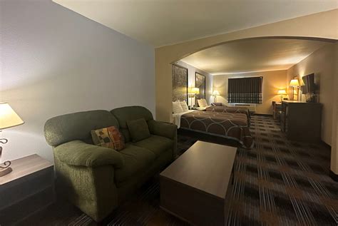 Super 8 By Wyndham Columbia East Columbia Mo Hotels