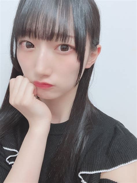 信野樹奈🥨teamくれれっ娘！ On Twitter 前髪と触覚きったよ