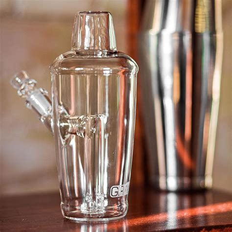 Grav® Martini Shaker Water Pipe Boom Headshop