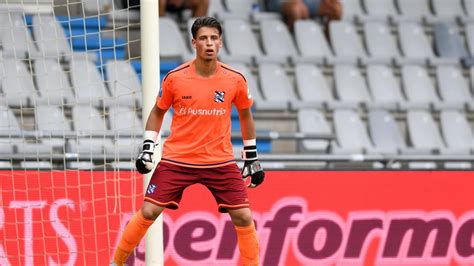 Jaimy Kroesen Vertrekt Naar Vv Hellevoetsluis Fr Fansnl