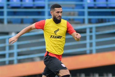 Javlon Guseynov Rindukan Kehadiran Suporter Di Stadion Antara News