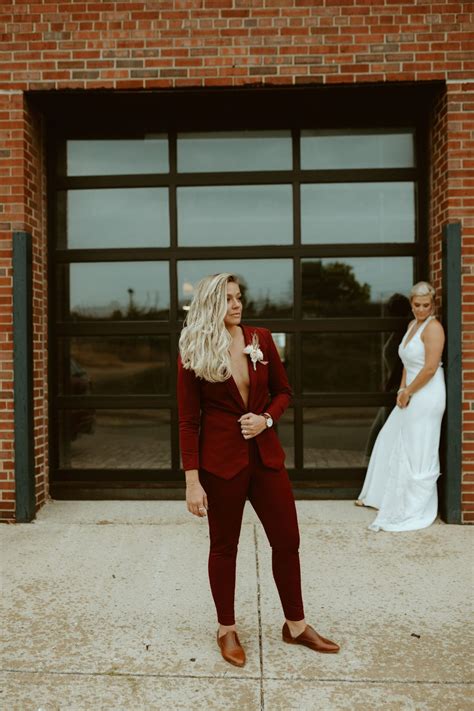 5 Ideas For Nonbinary Wedding Attire House Of Bretón