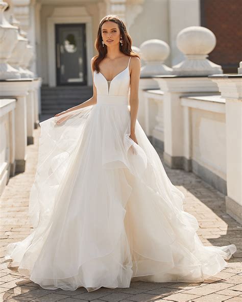 Moonlight Wedding Dresses Are Exactly What 2021 Brides Need